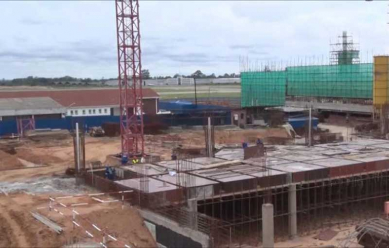 With Chinese Engineers Back on Site, Zimbabwe's New International ...