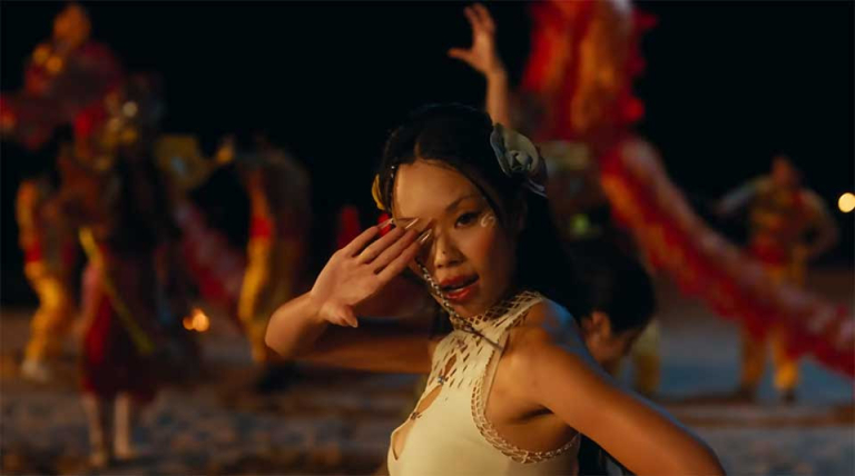 Fujianese Rap With a South African House Beat Combine in Vinida Weng's ...