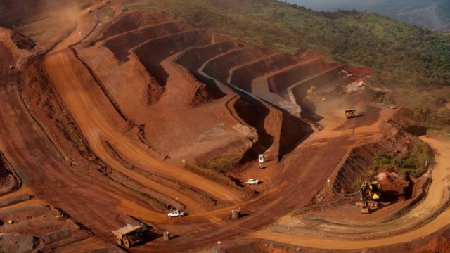 Guinea's Bauxite Exports Jump 25% to 183 Million Tons in 2025 on ...